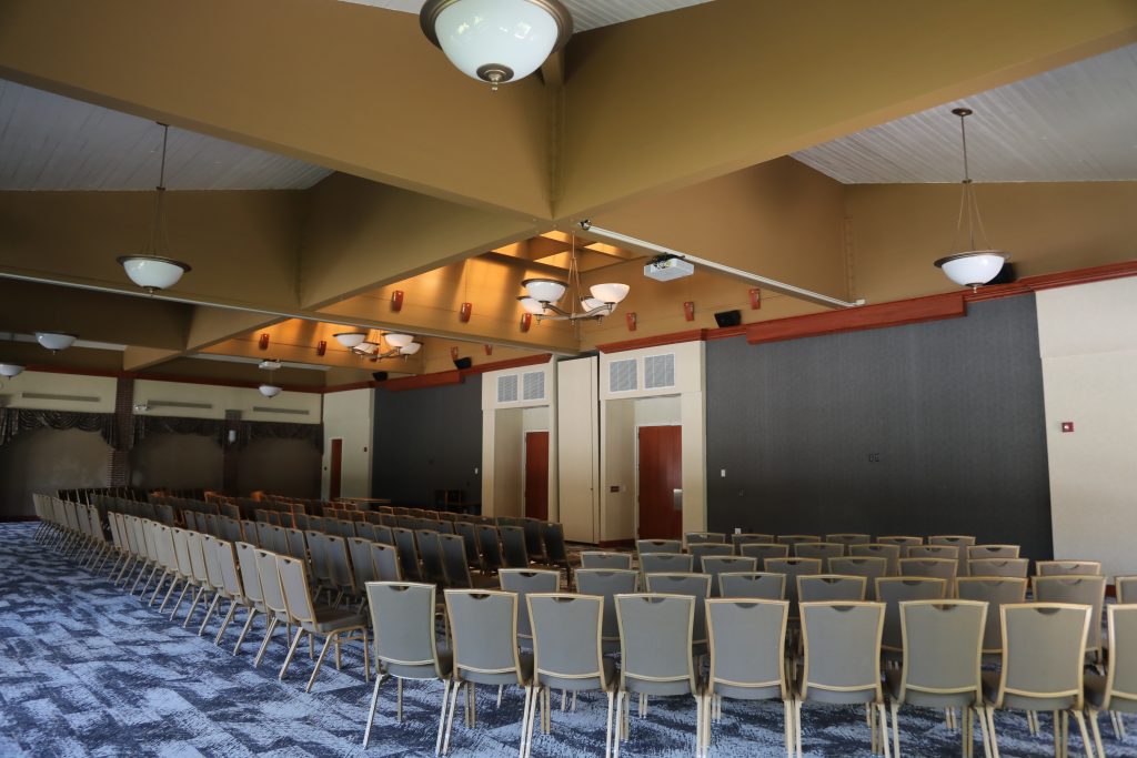 Live Oak Ballroom • Student Union • UCF